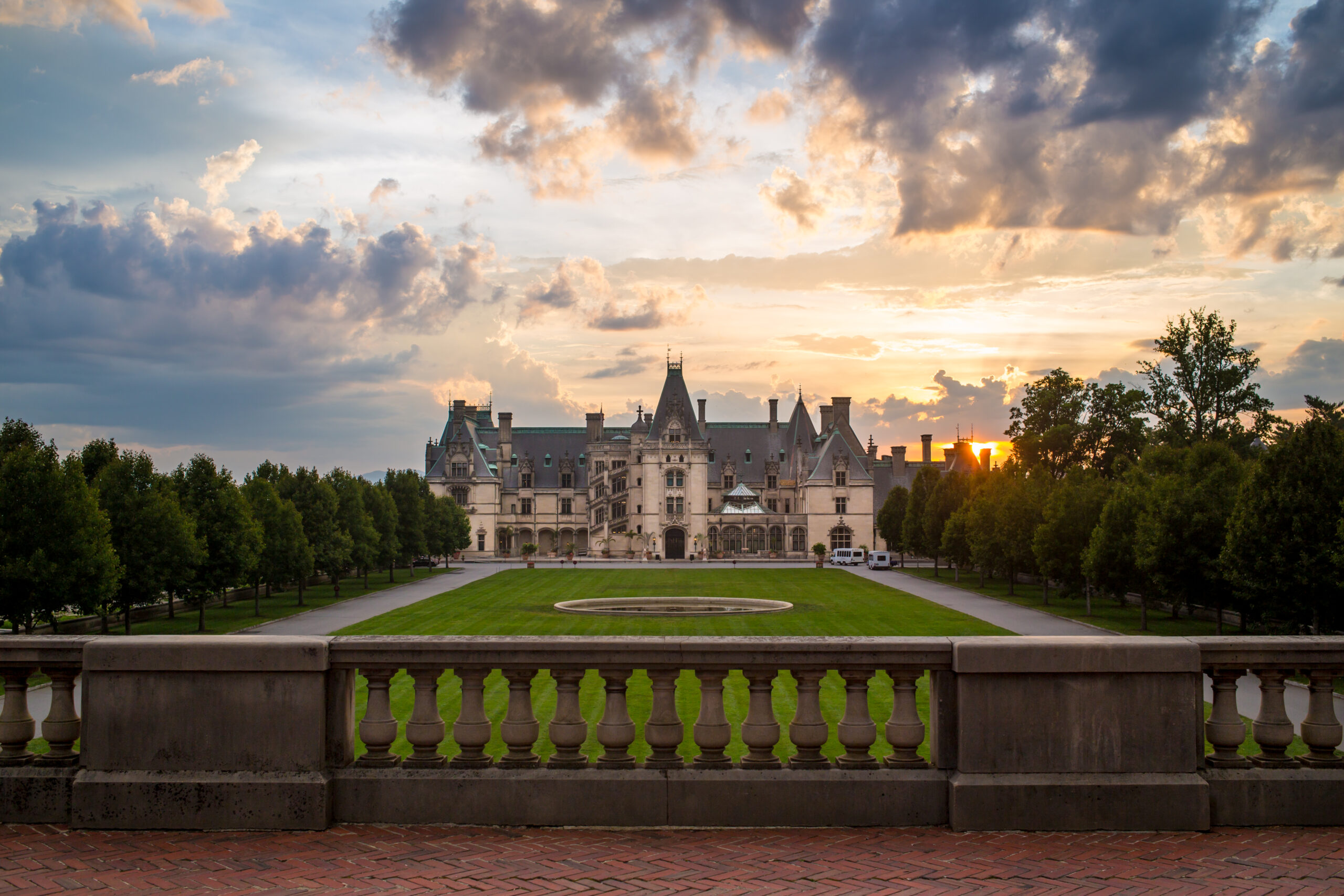5 Castle Wedding Venues in the U.S. - Destination I Do