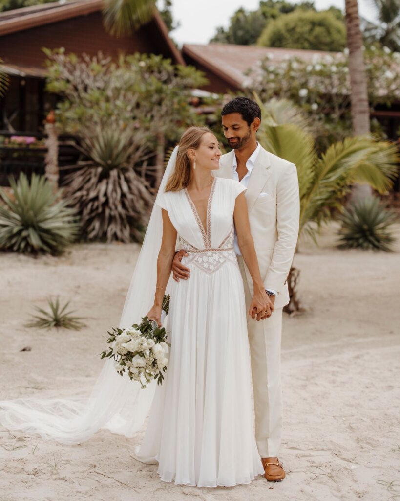 Should I Use My Wedding Venue's Recommended Vendors? - Destination I Do