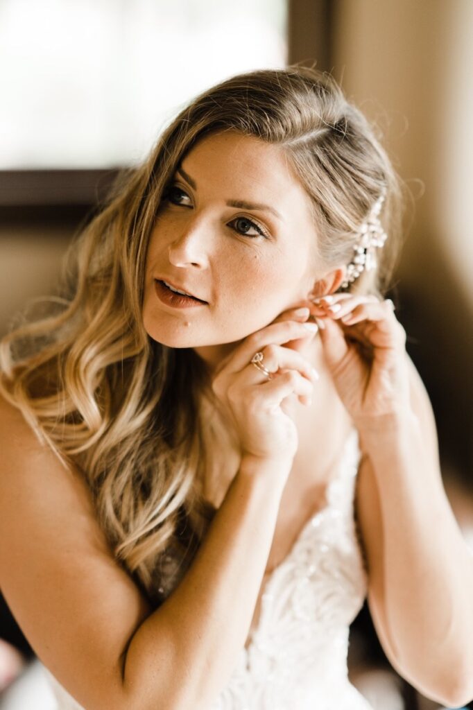 Guide to Selecting Your Wedding Makeup Style & Other Tips - Destination ...